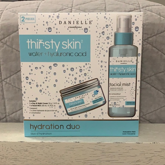 Danielle Creations | Makeup | Reg4 Danielle Creations Thirsty Skin Duo ...